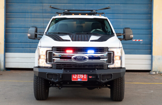 Police Special Forces Unit Vehicle - Rasta 4x4